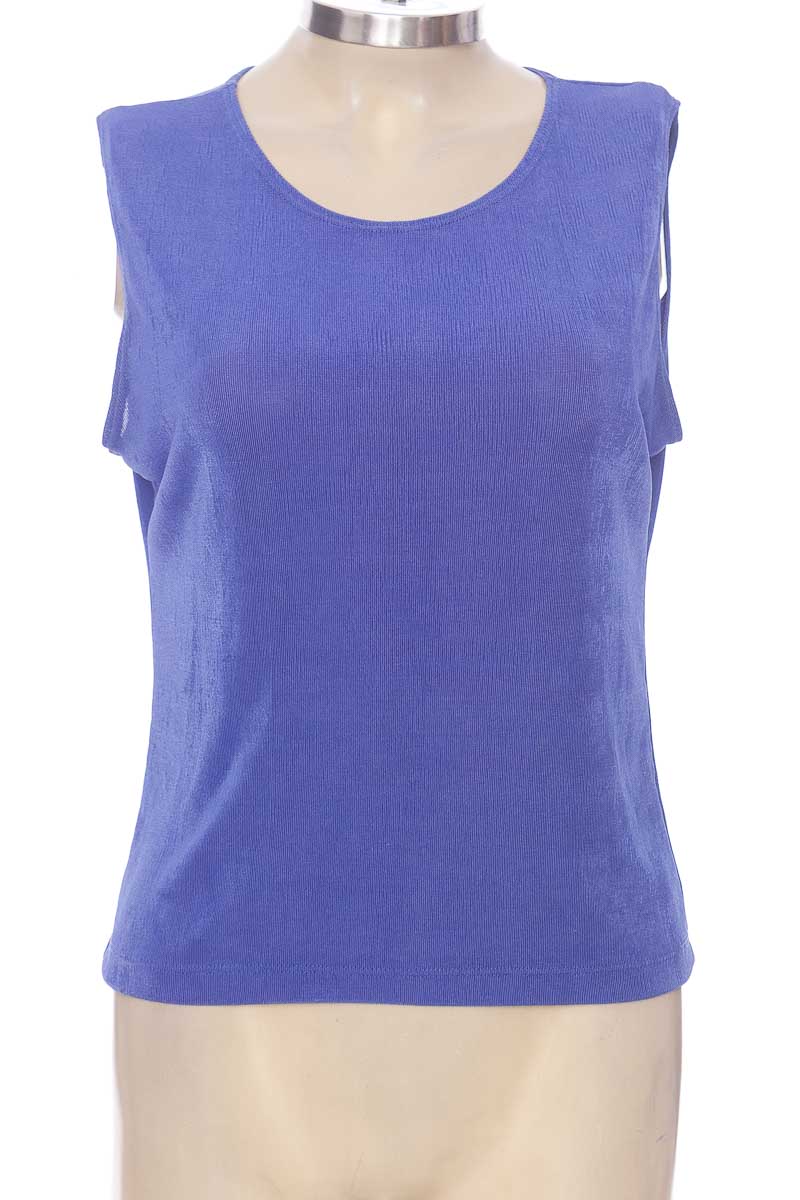 Top / Camiseta color Azul - Closeando | Closeando