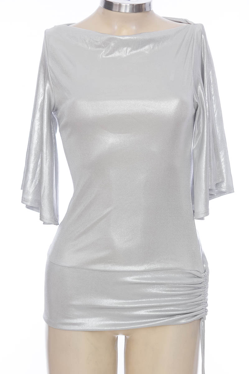 Blusa color Plateado - Rampage | Closeando