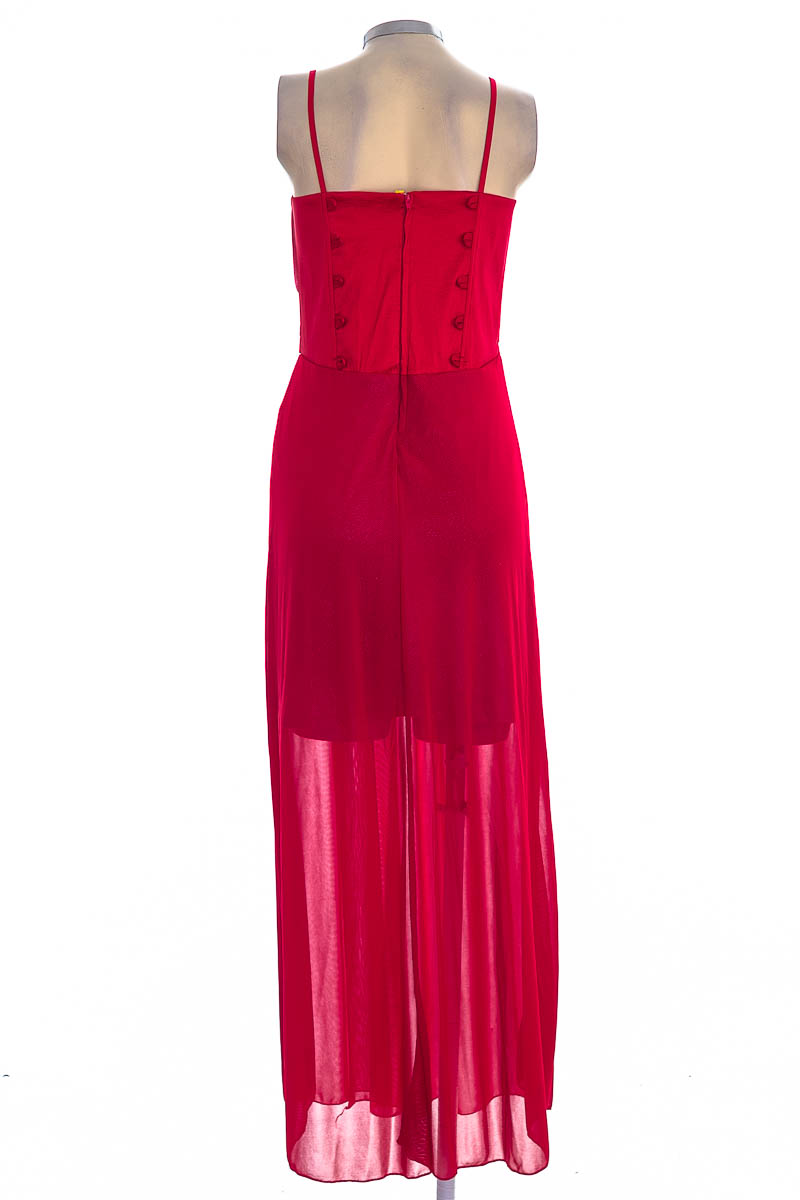 Vestido / Enterizo color Rojo - Closeando | Closeando