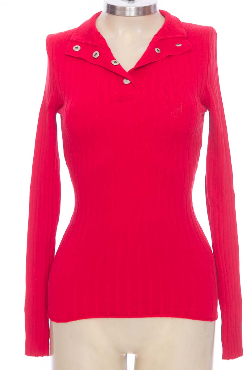 Sweater color Rojo - Studio F | Closeando