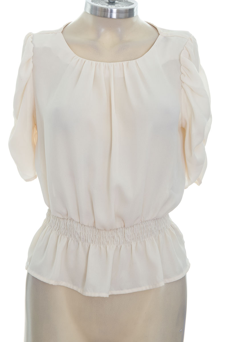 Blusa color Beige - Forever 21 | Closeando