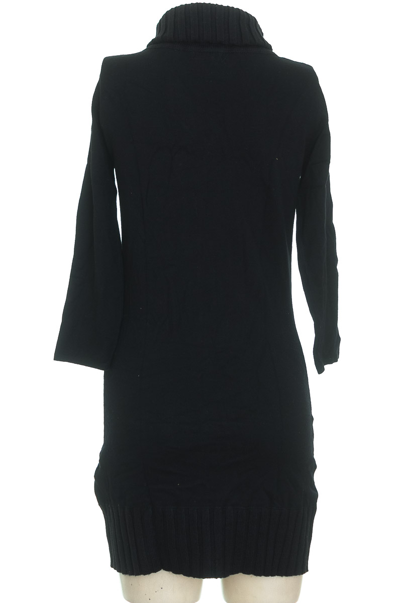 Sweater color Negro - Studio F | Closeando