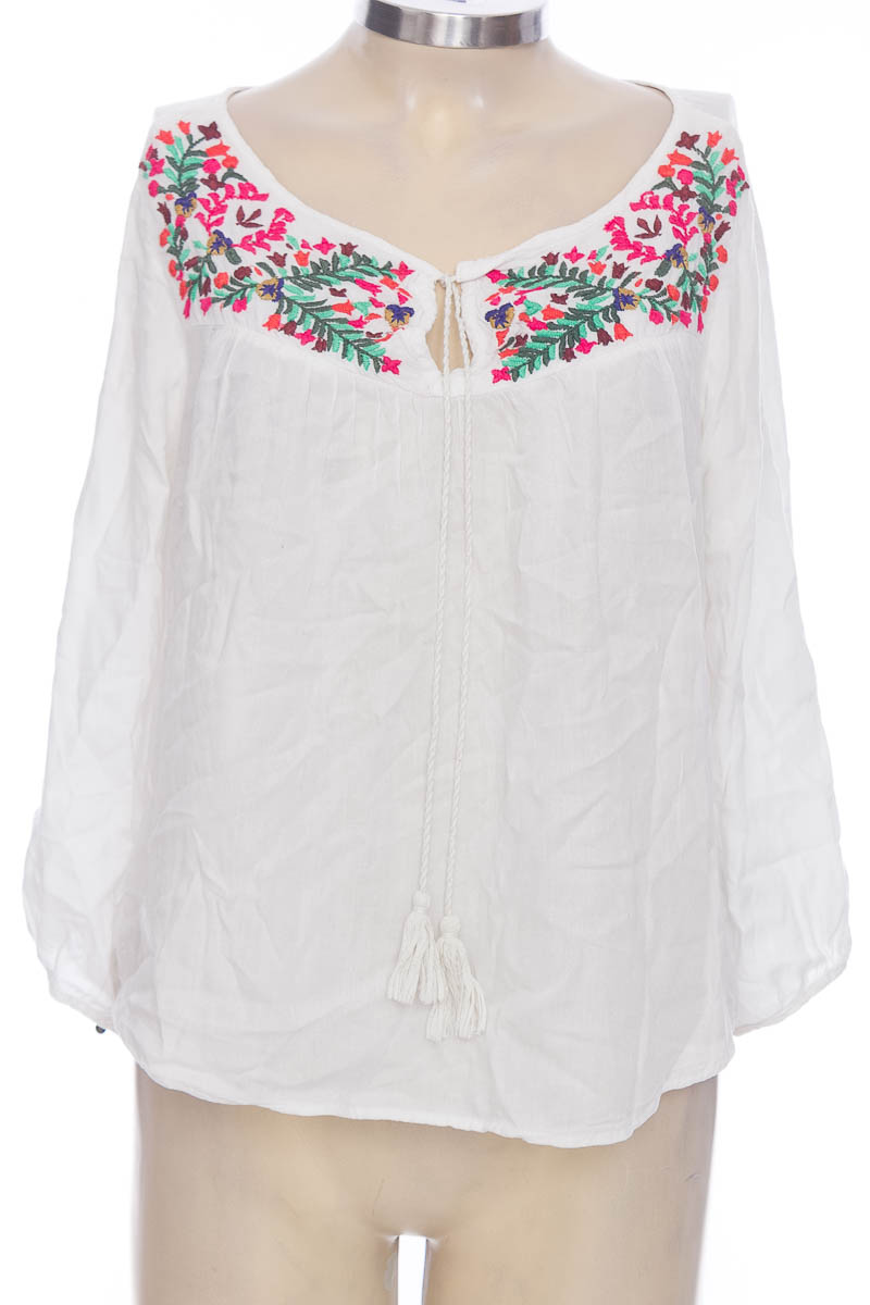 Blusa color Blanco - Forever 21 | Closeando