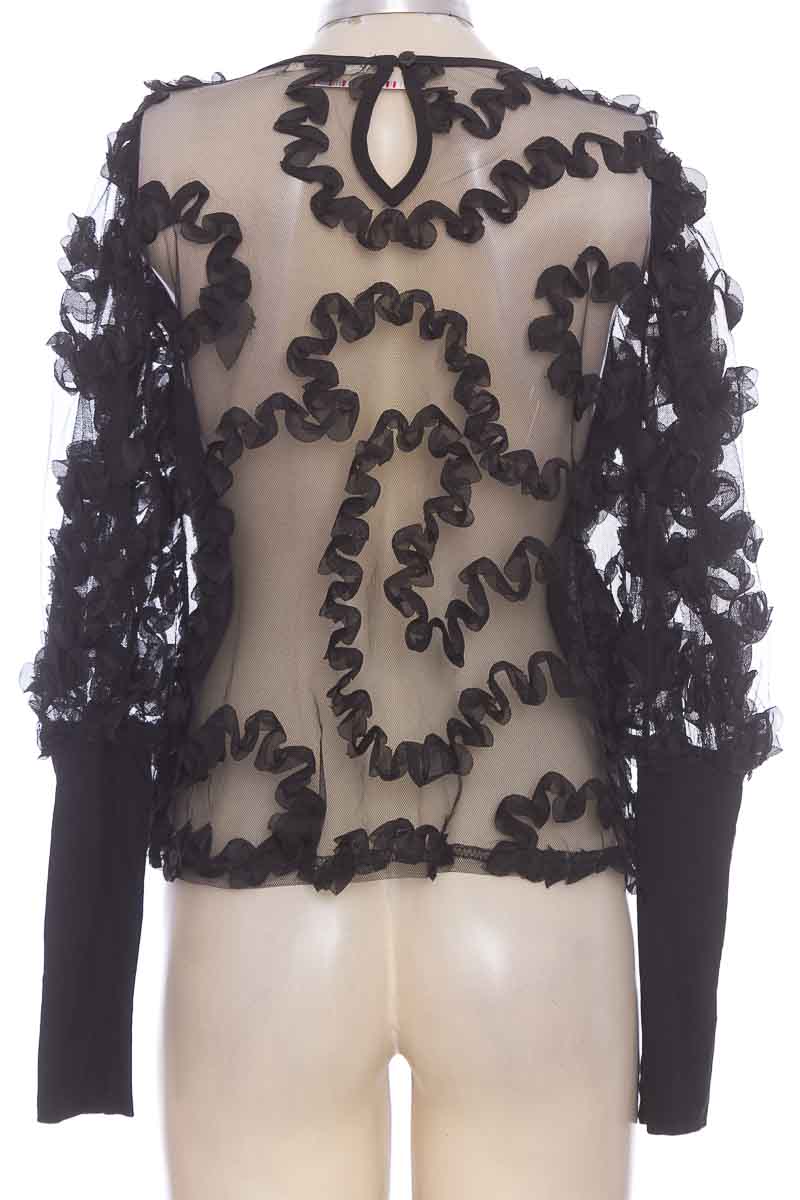 Blusa color Negro - Samar Moda | Closeando