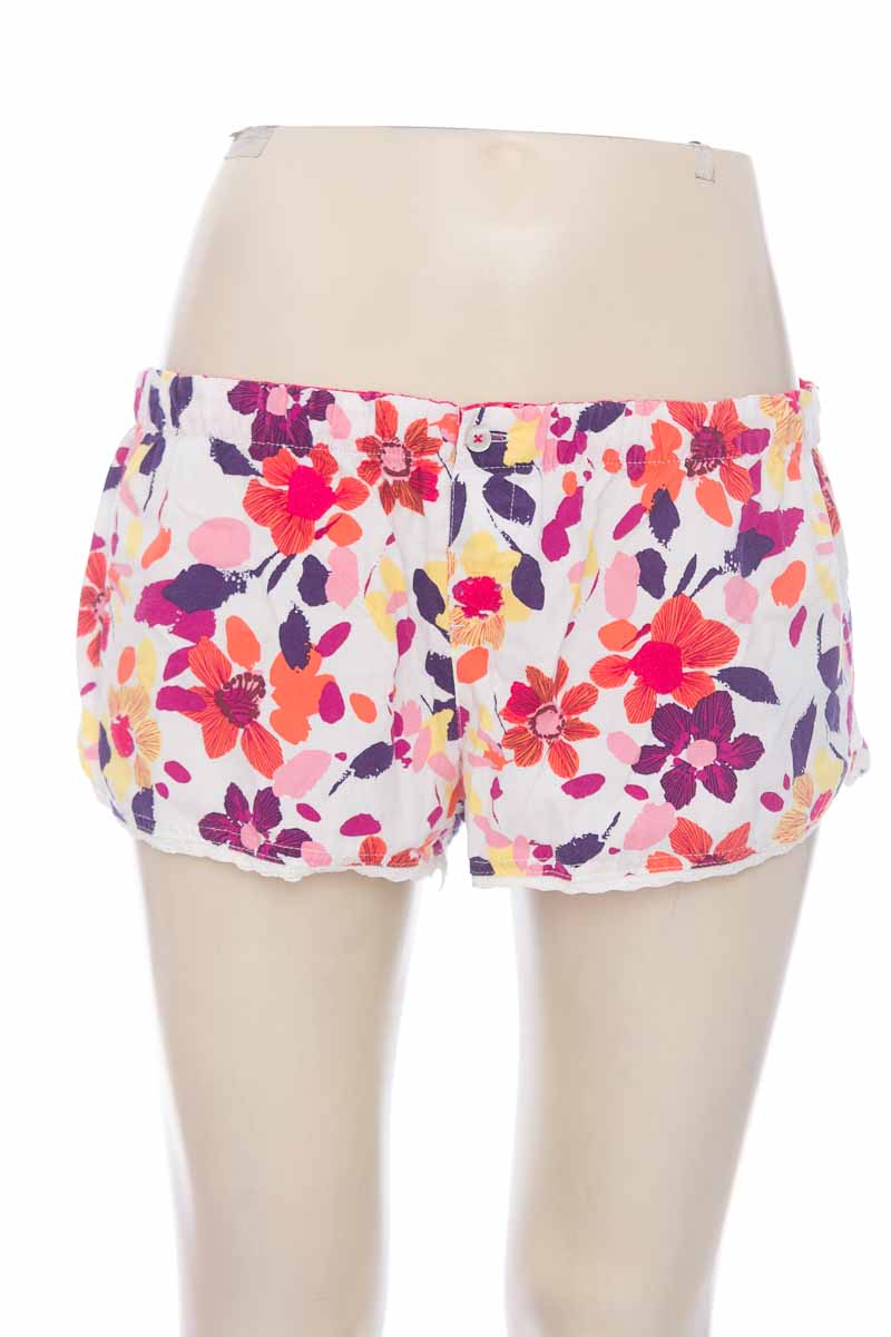 Short color Blanco - Aero | Closeando