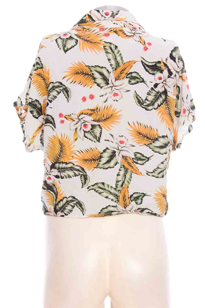 Top / Camiseta color Estampado - Mattelsa Dreamers | Closeando