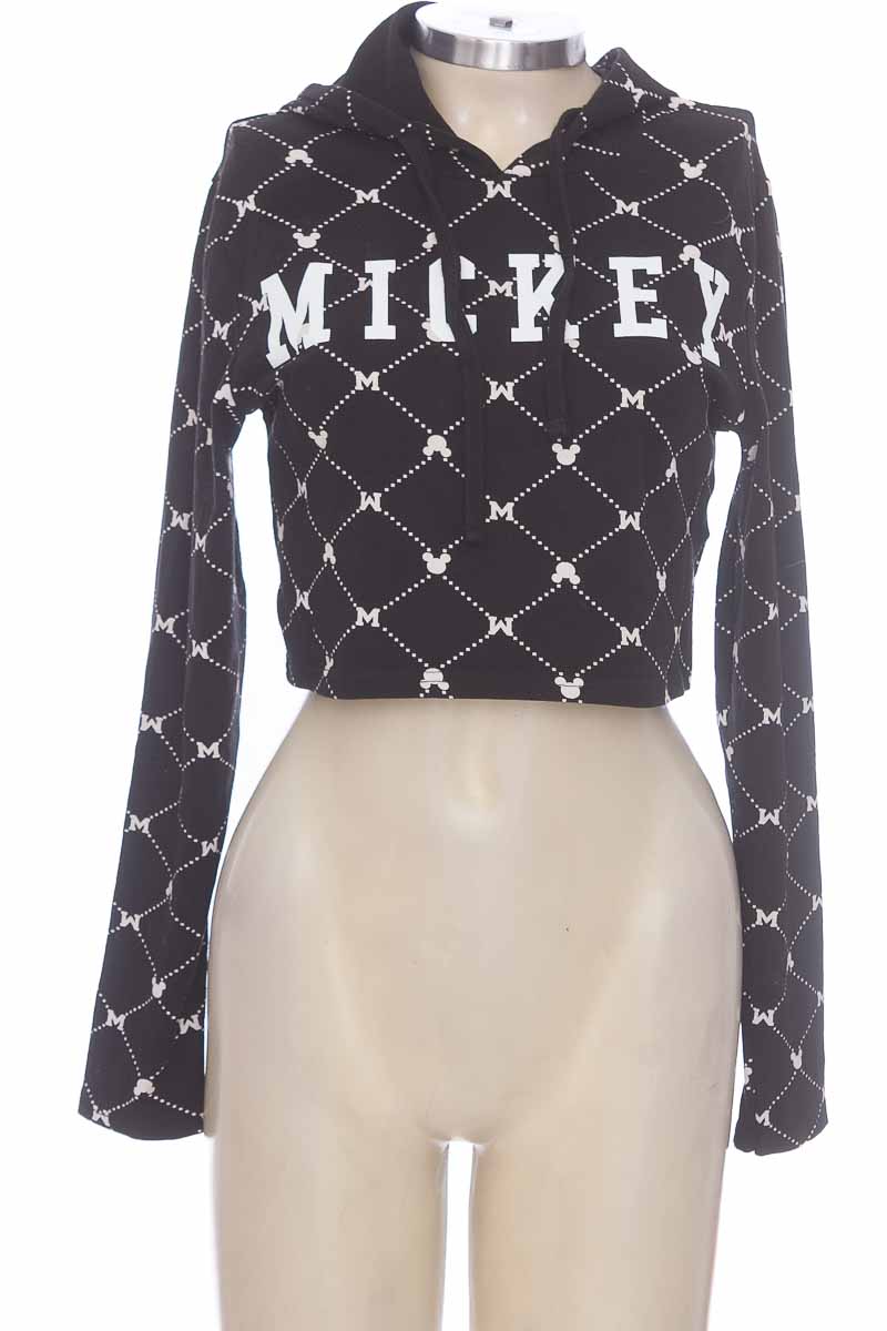 Sweater color Negro - Closeando | Closeando