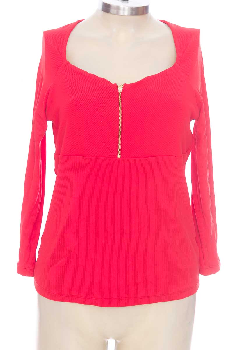 Blusa color Rojo - XUSS | Closeando