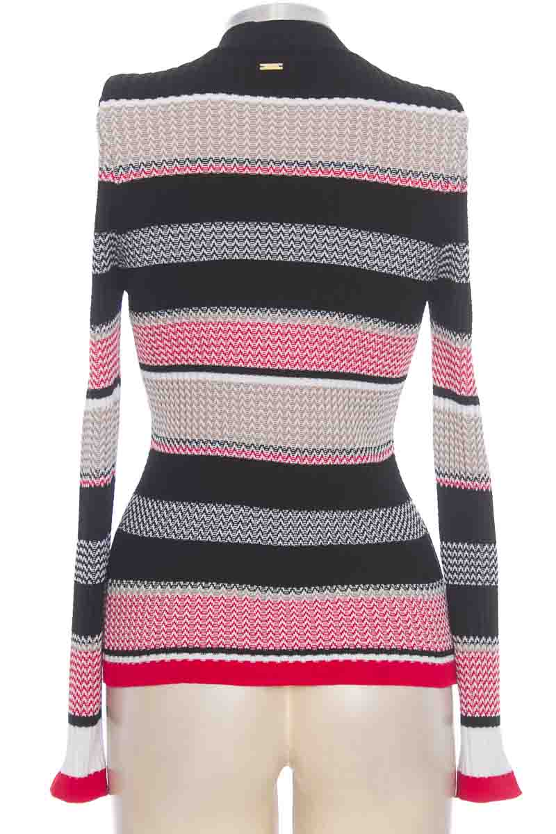 Sweater color Negro - Studio F | Closeando