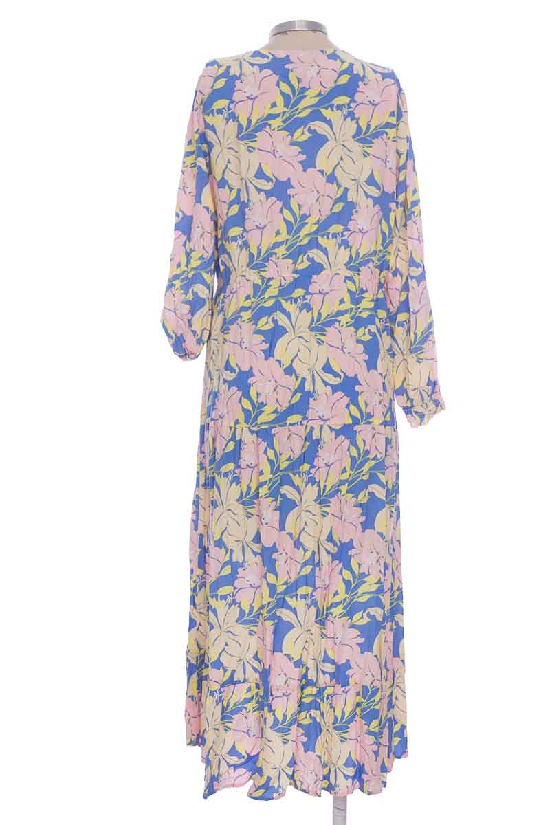 Vestido / Enterizo color Azul - Gef | Closeando