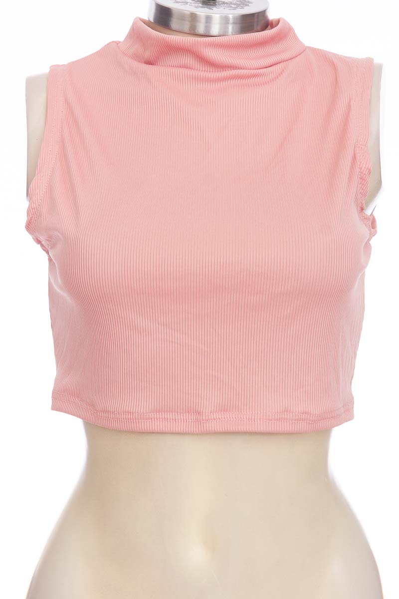 Top / Camiseta color Rosado - Closeando | Closeando