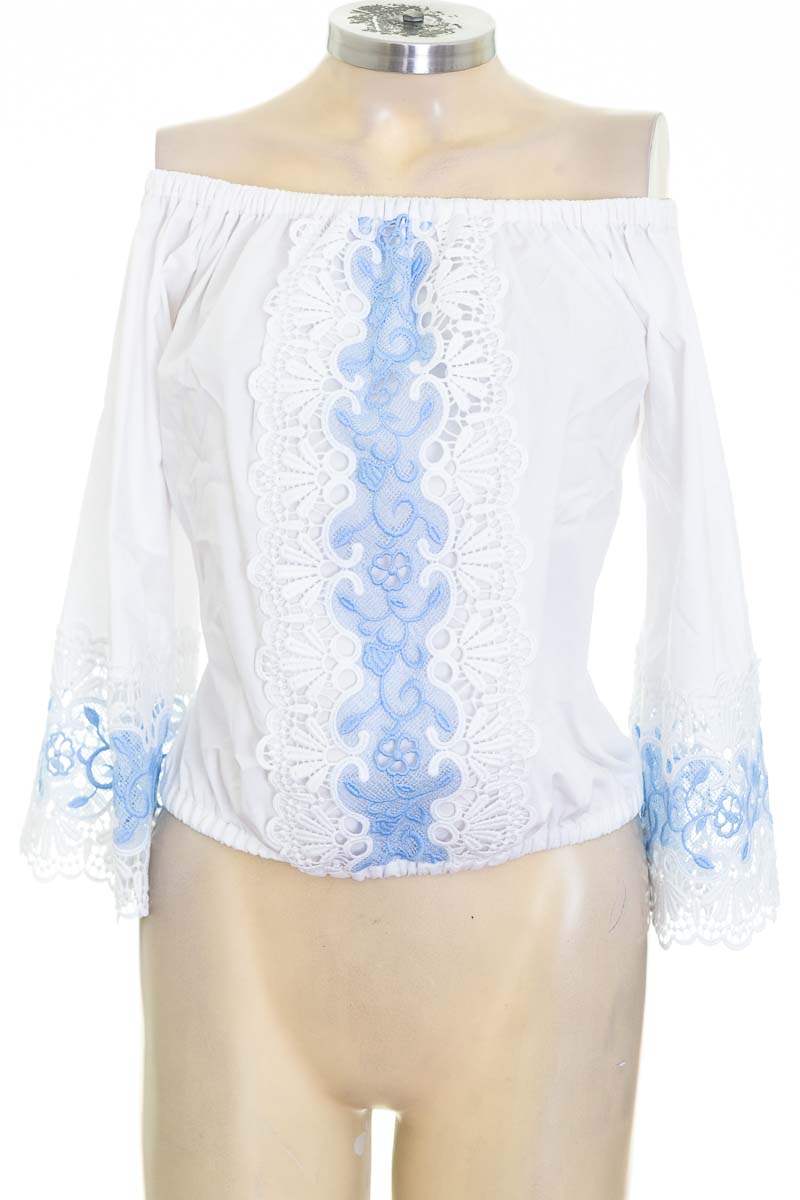 Blusa color Blanco - Express | Closeando