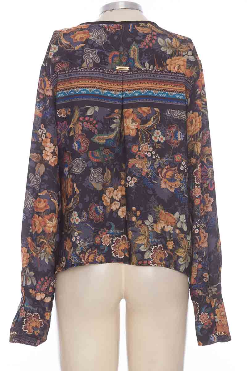 Blusa color Negro - Studio F | Closeando
