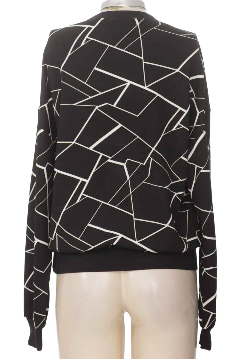 Sweater color Negro - Shein | Closeando