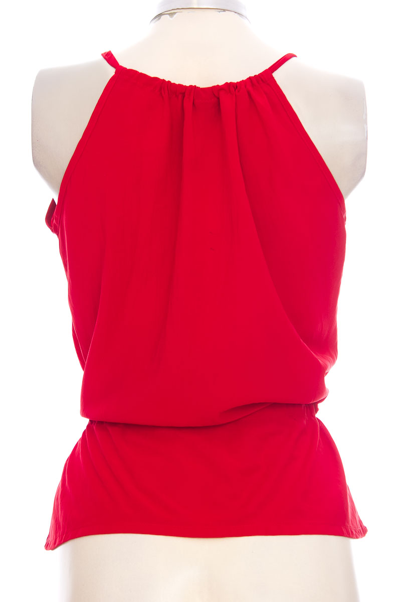 Top / Camiseta color Rojo - RAGGED | Closeando