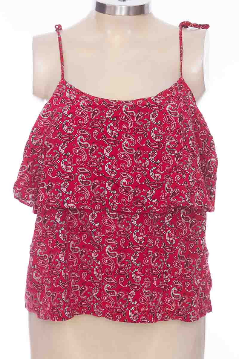 Top / Camiseta color Rojo - Gef | Closeando