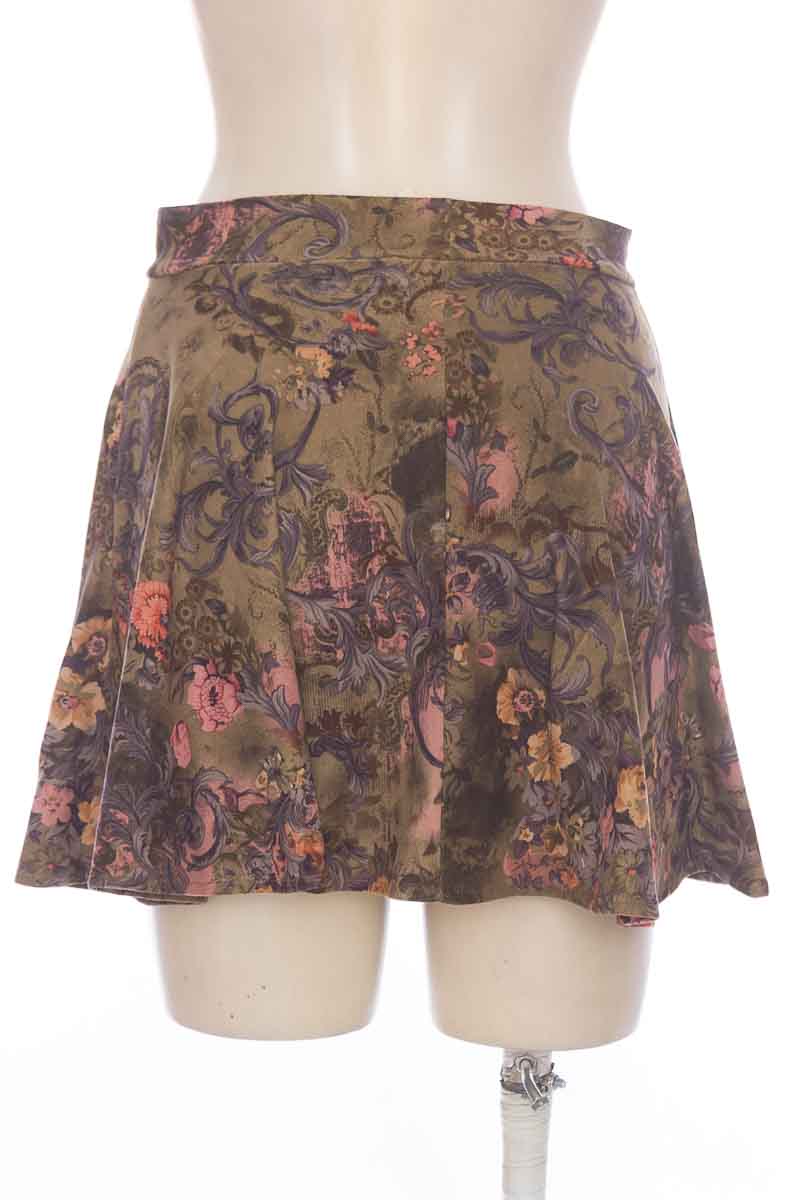 Falda color Verde - Touch | Closeando
