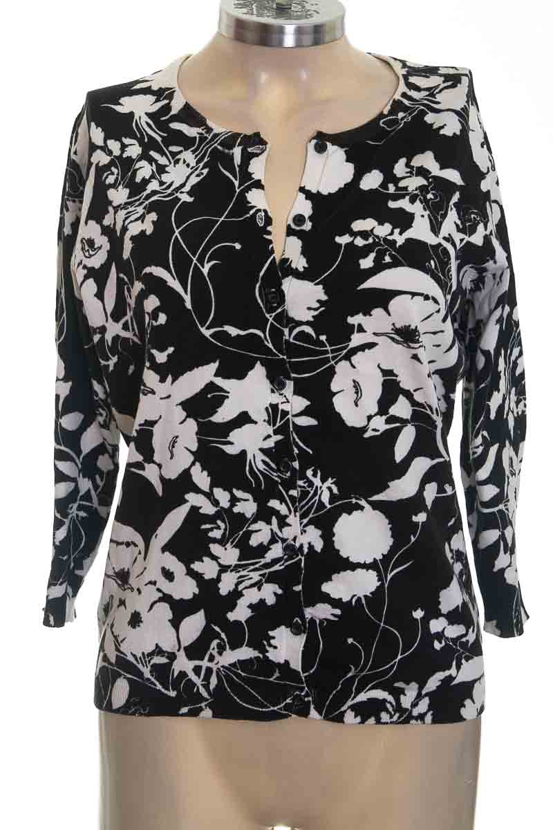 Sweater color Negro - August Silk | Closeando