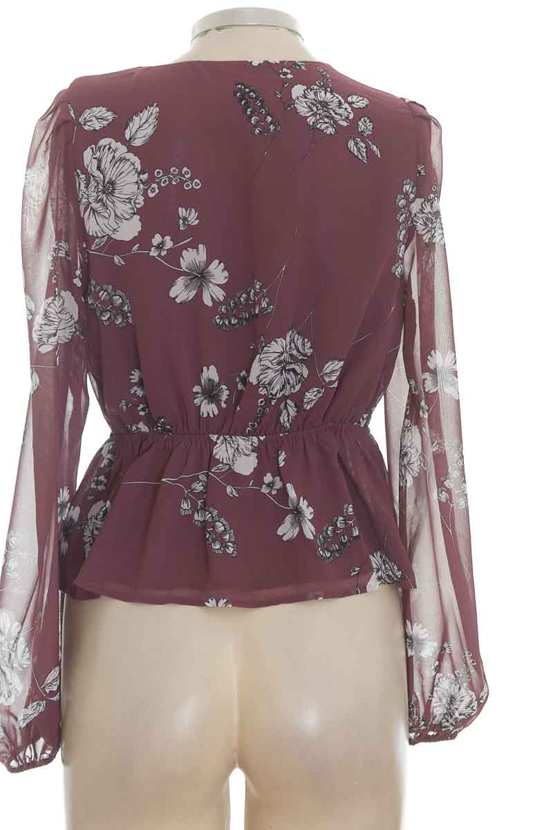 Blusa color Morado - Express | Closeando