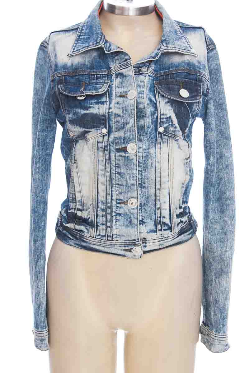 Chaqueta / Abrigo color Azul - Ismo | Closeando