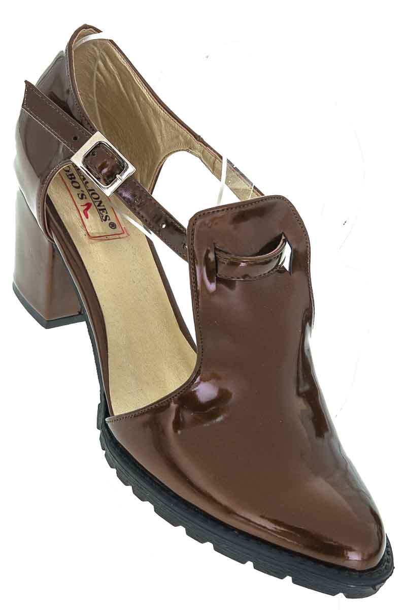 Zapatos color Café - Creaciones Tobo´s | Closeando