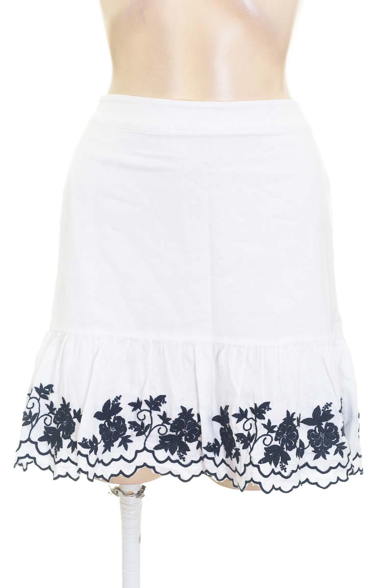Falda color Blanco - J.CREW | Closeando