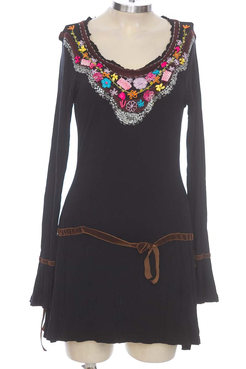 Vestido / Enterizo color Negro - Decko | Closeando