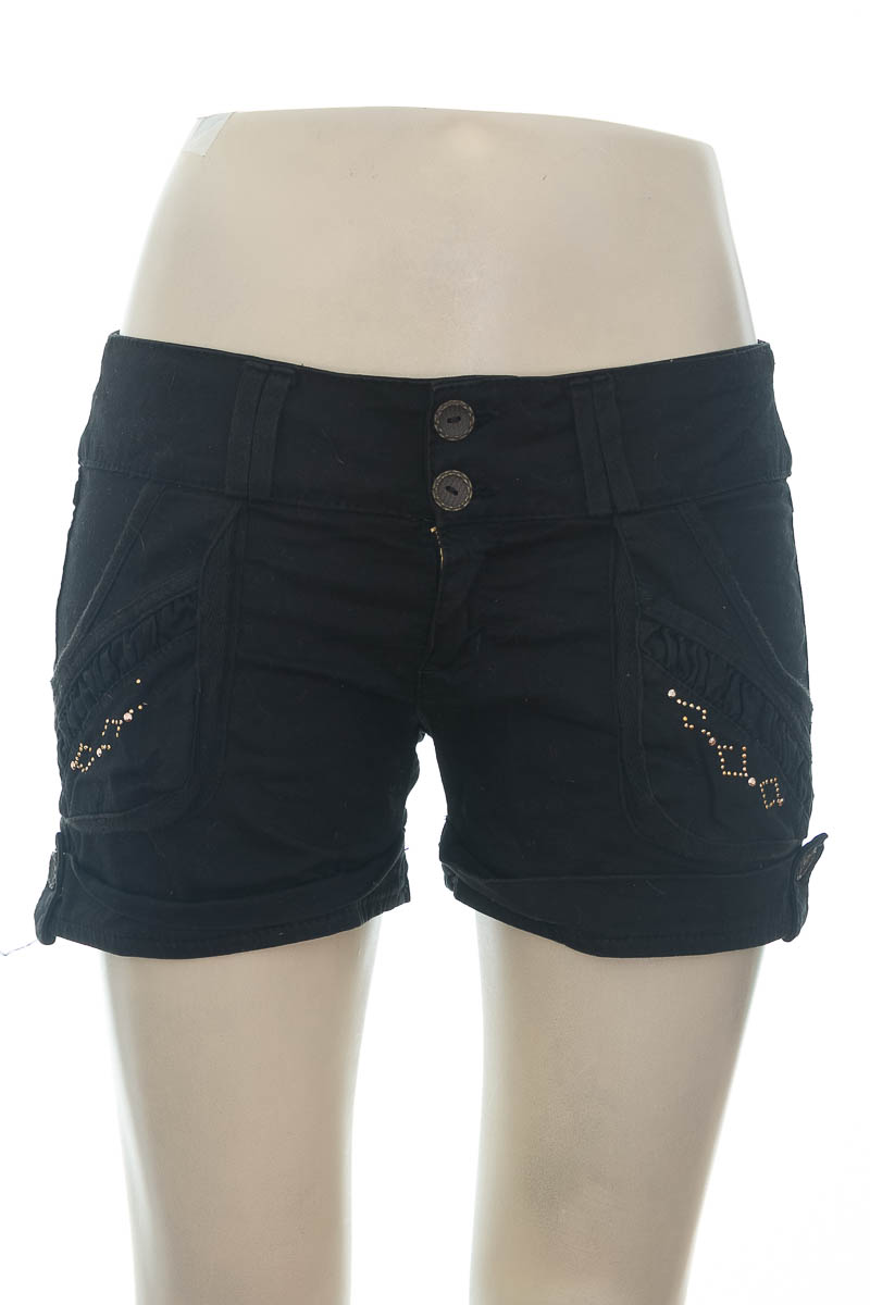 Short color Negro - Universo POP | Closeando