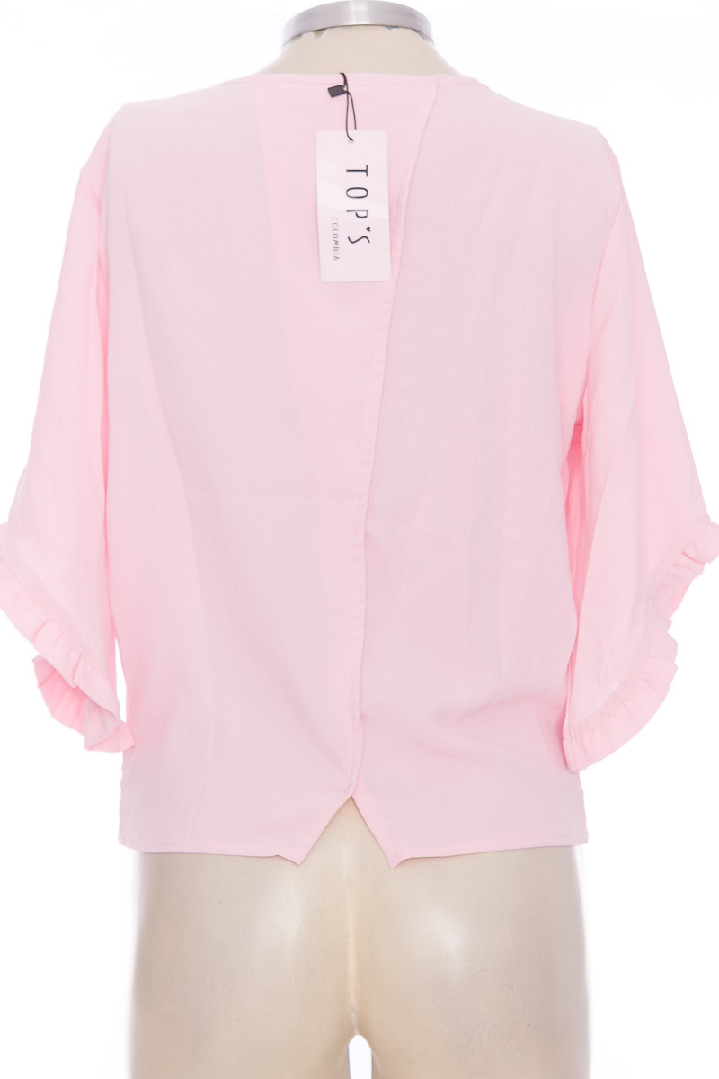 Blusa color Rosado - TOPS talla M como nuevo | Closeando