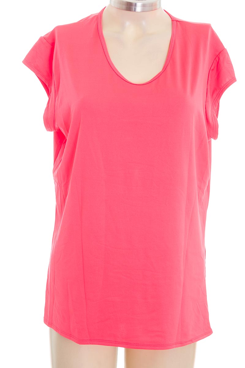 Ropa Deportiva / Salida de Baño color Salmón - Domyos | Closeando