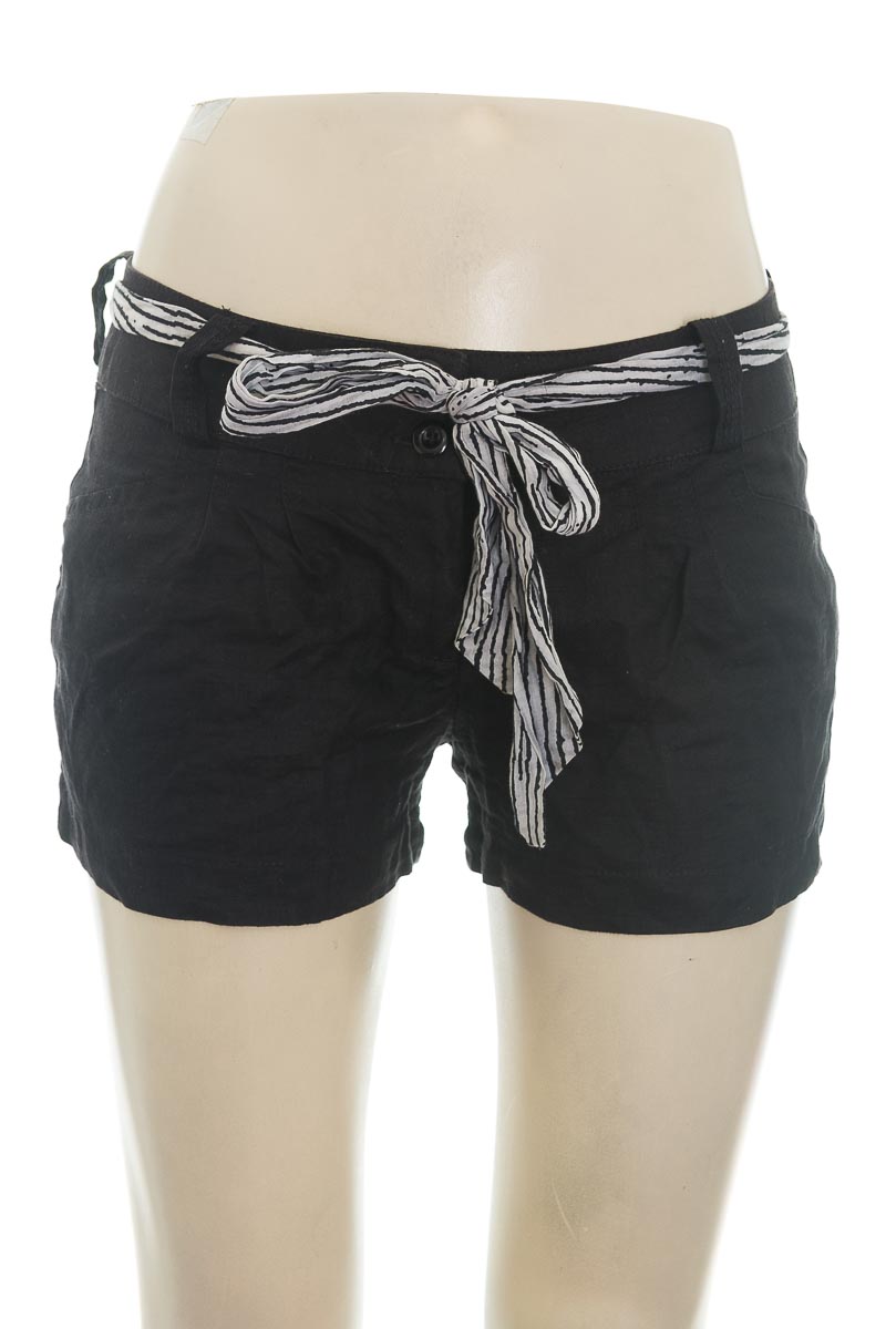 Short color Negro - ELA | Closeando