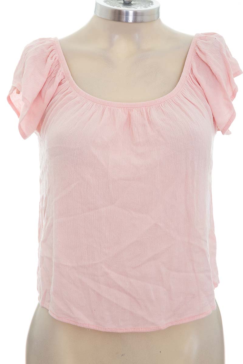 Top / Camiseta color Rosado - Sybilla | Closeando