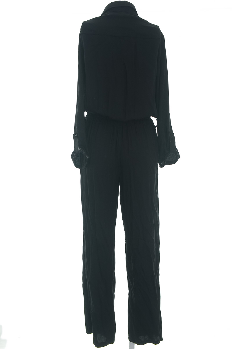 Vestido / Enterizo color Negro - Lea Greb | Closeando