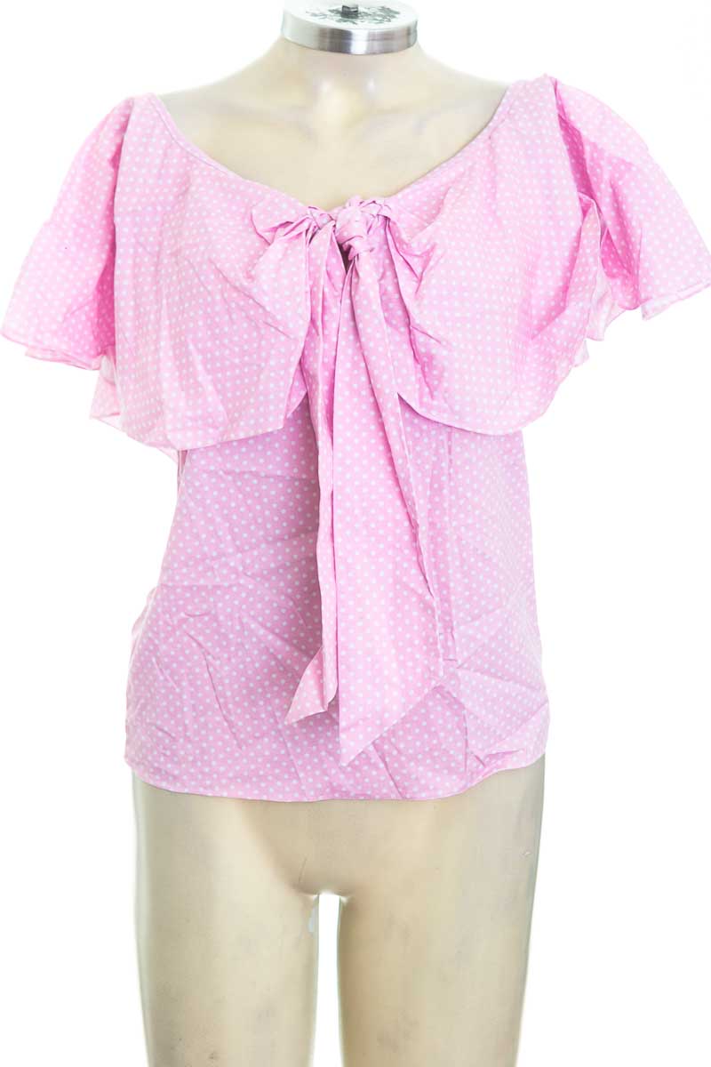 Blusa color Rosado - Jhon Jairo Ortiz talla S de Segunda Mano | Closeando