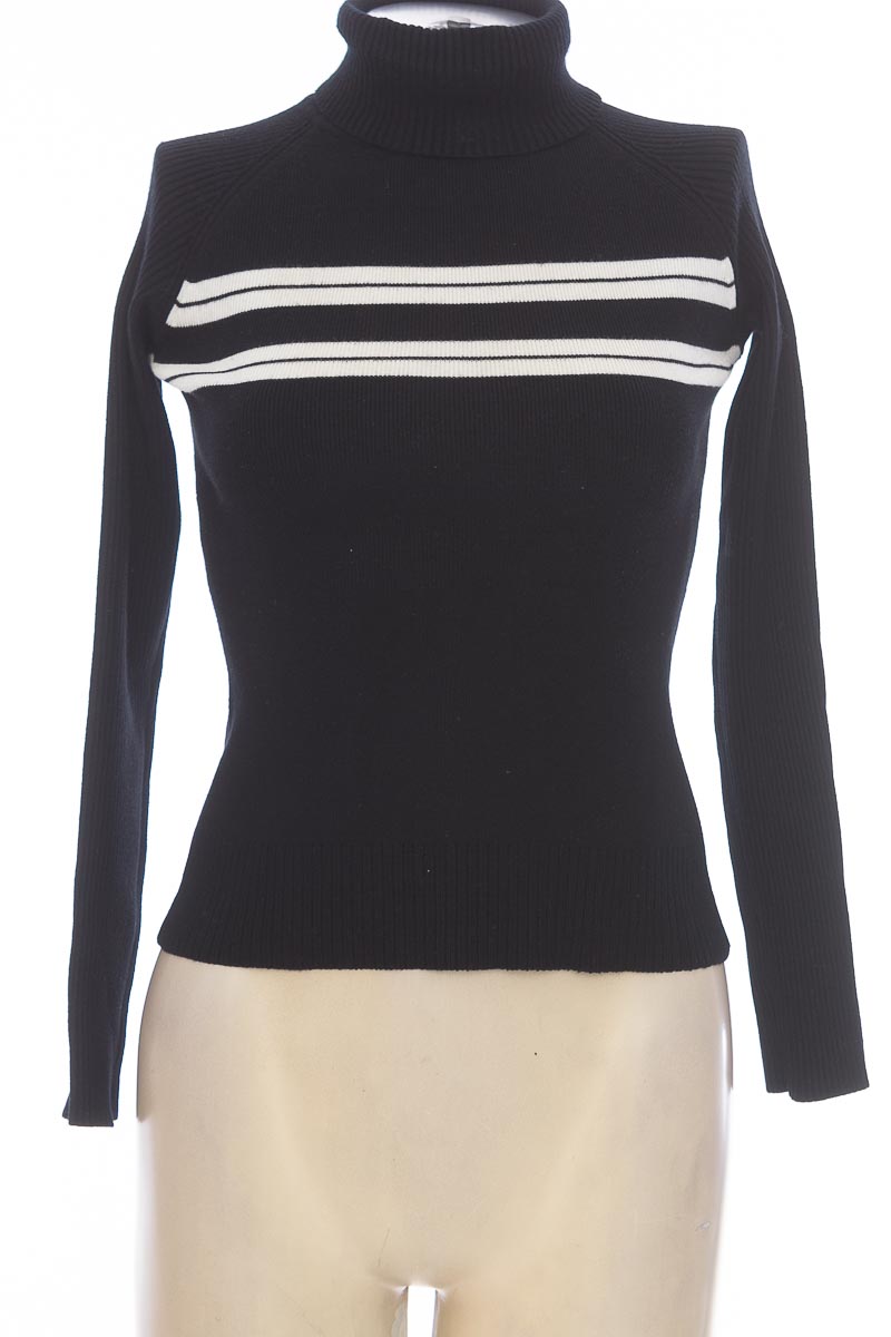 Sweater color Negro - Studio F | Closeando