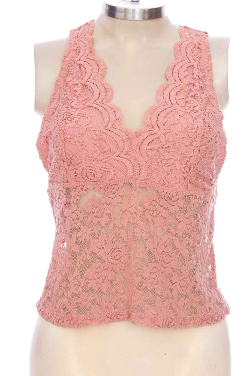Top / Camiseta color Rosado - Ambiance | Closeando