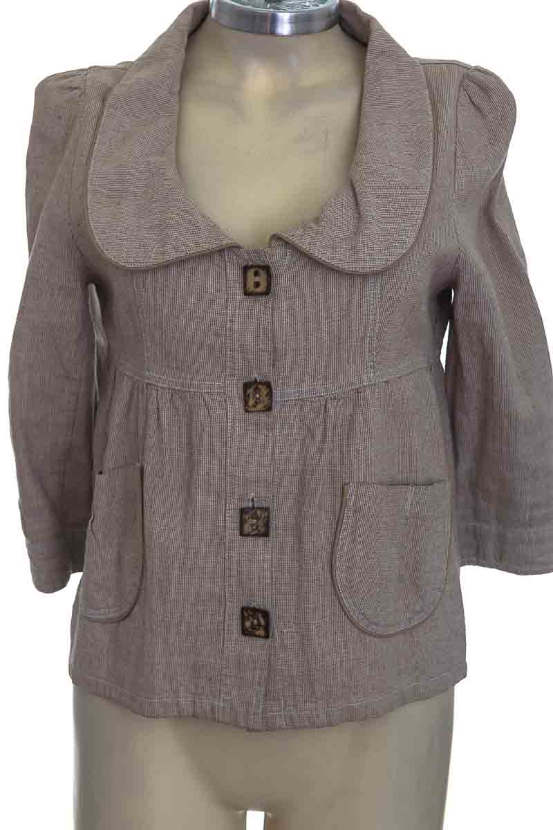 Chaqueta / Abrigo color Beige - Jennyfer | Closeando
