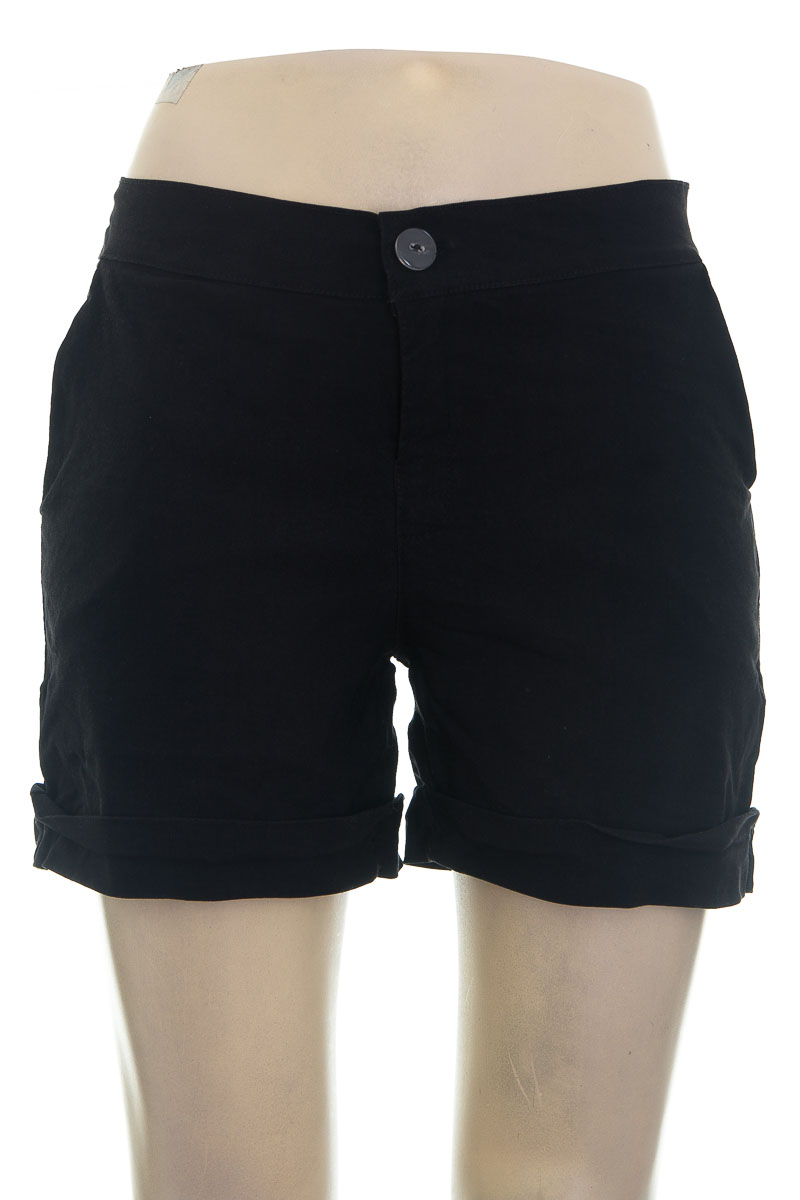 Short color Negro - Creative | Closeando