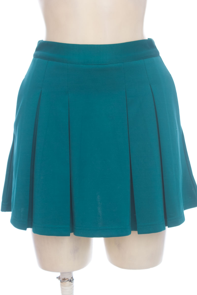 Falda color Verde - Forever 21 | Closeando