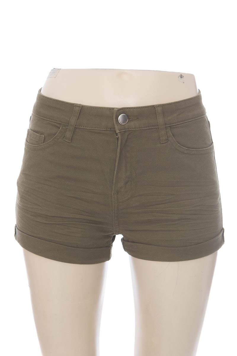 Short color Verde - H&M | Closeando