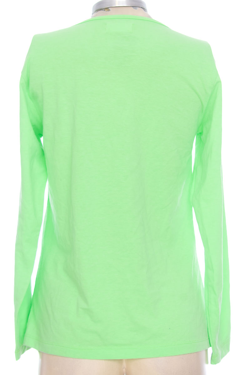 Top / Camiseta color Verde - Evaki | Closeando