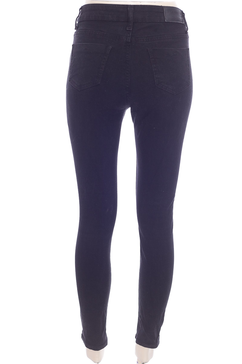 Pantalón color Negro - Elena Boteli | Closeando