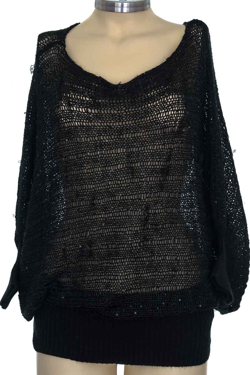 Sweater color Negro - Studio F talla L de Segunda Mano | Closeando