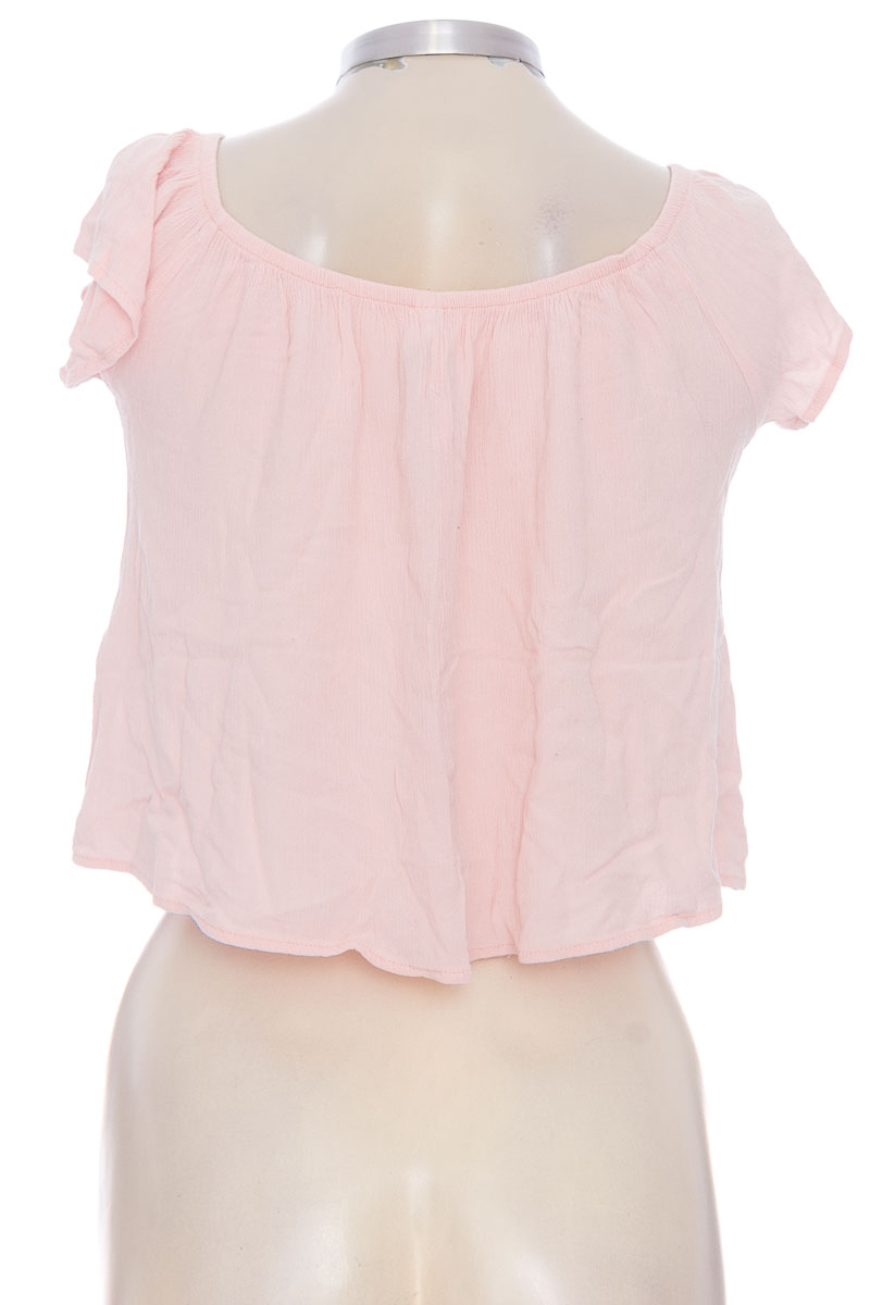Top / Camiseta color Rosado - Sybilla | Closeando