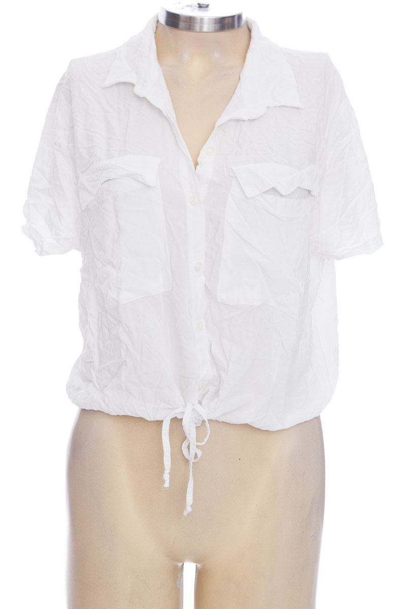 Blusa color Blanco - Pull & Bear | Closeando