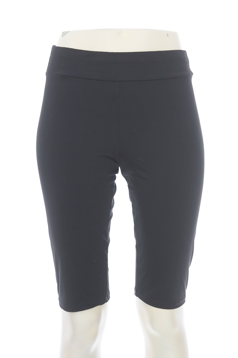 Ropa Deportiva / Salida de Baño color Negro - Real Human | Closeando