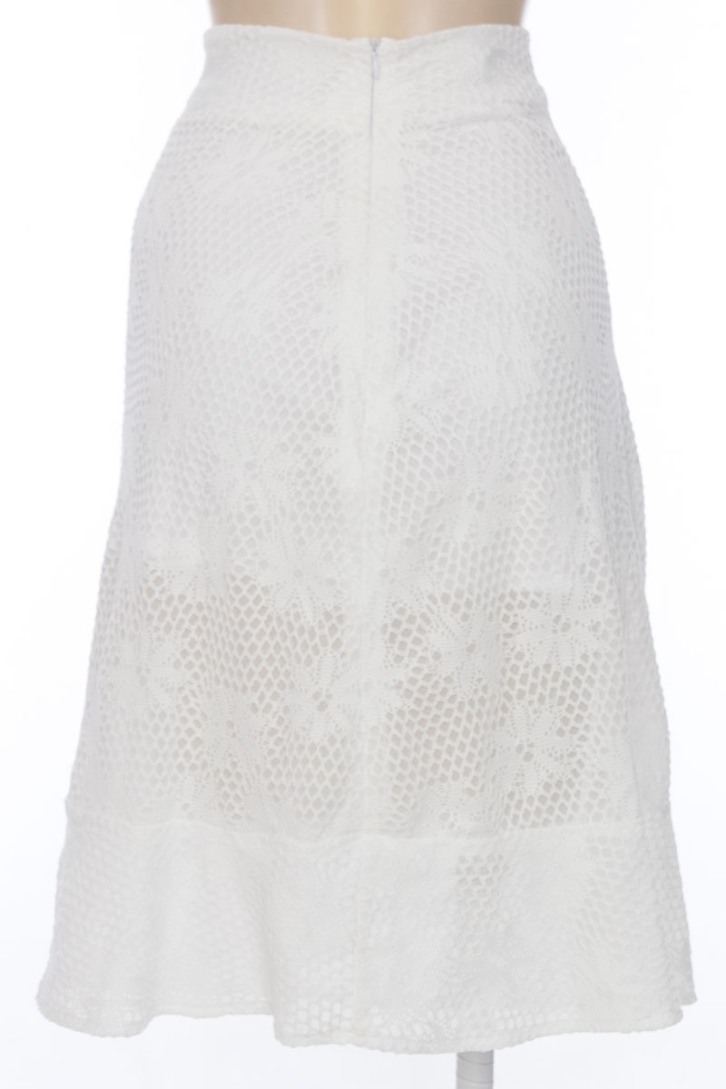 Falda color Blanco - Closeando | Closeando