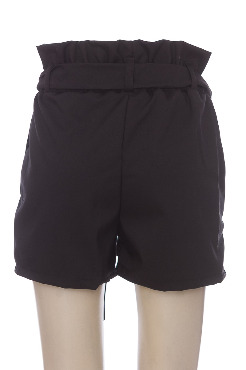 Short color Negro - EP ROPA talla L de Segunda Mano | Closeando