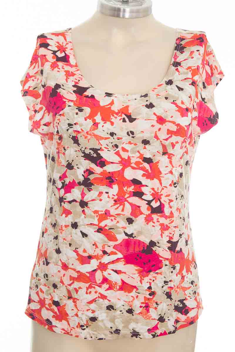 Top / Camiseta color Estampado - Leonisa | Closeando