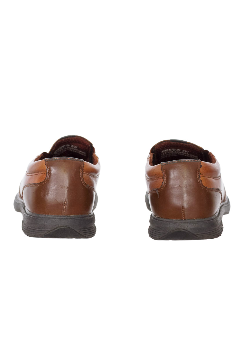 Zapato color Café - Nunn Bush | Closeando